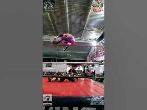 UPS! CHULADA DE CASTIGO APLICA LUNATIK FLY A MAKABRE EN ARENA GDL-GUADALAJARA EN *THE KING ...