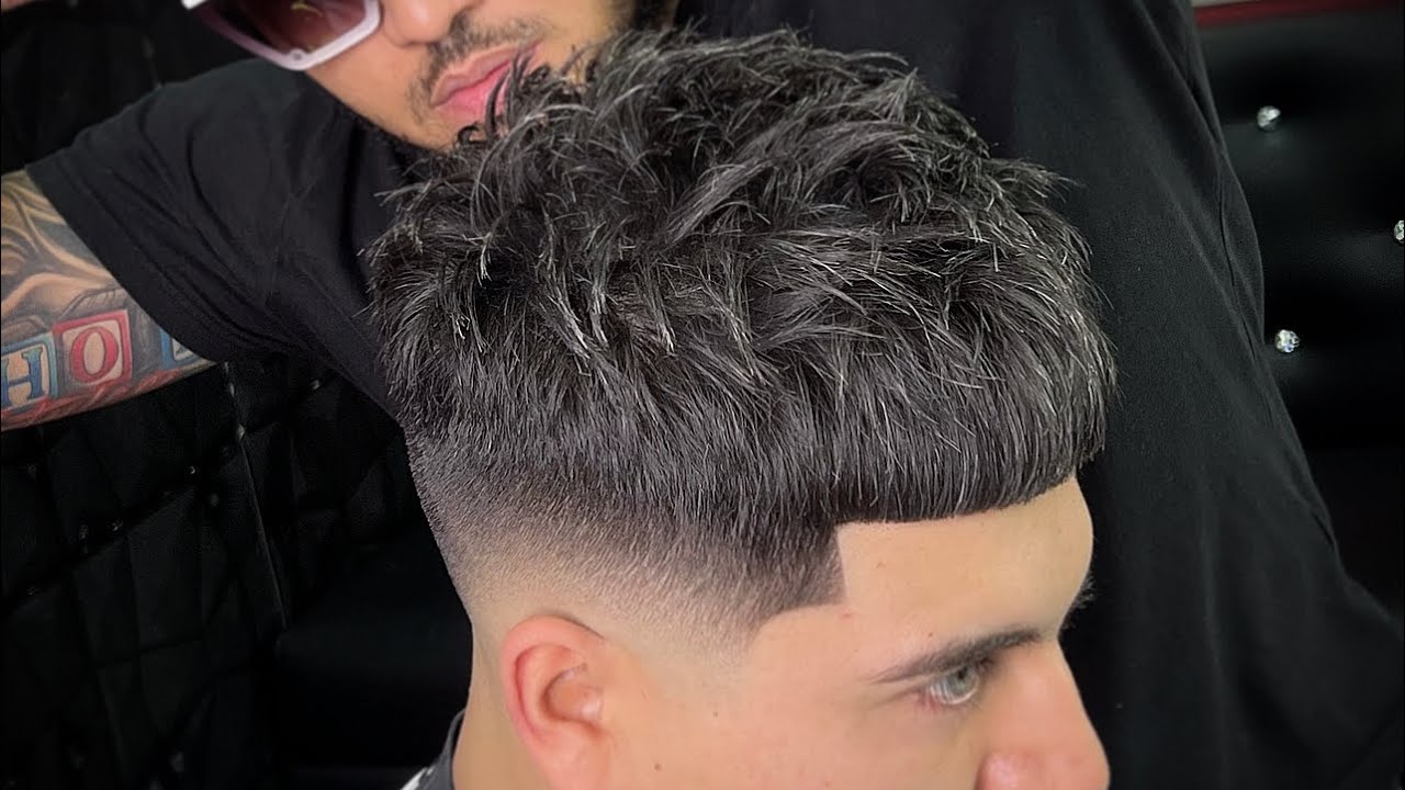 Corte desvanecido medio más peinado crop - YouTube