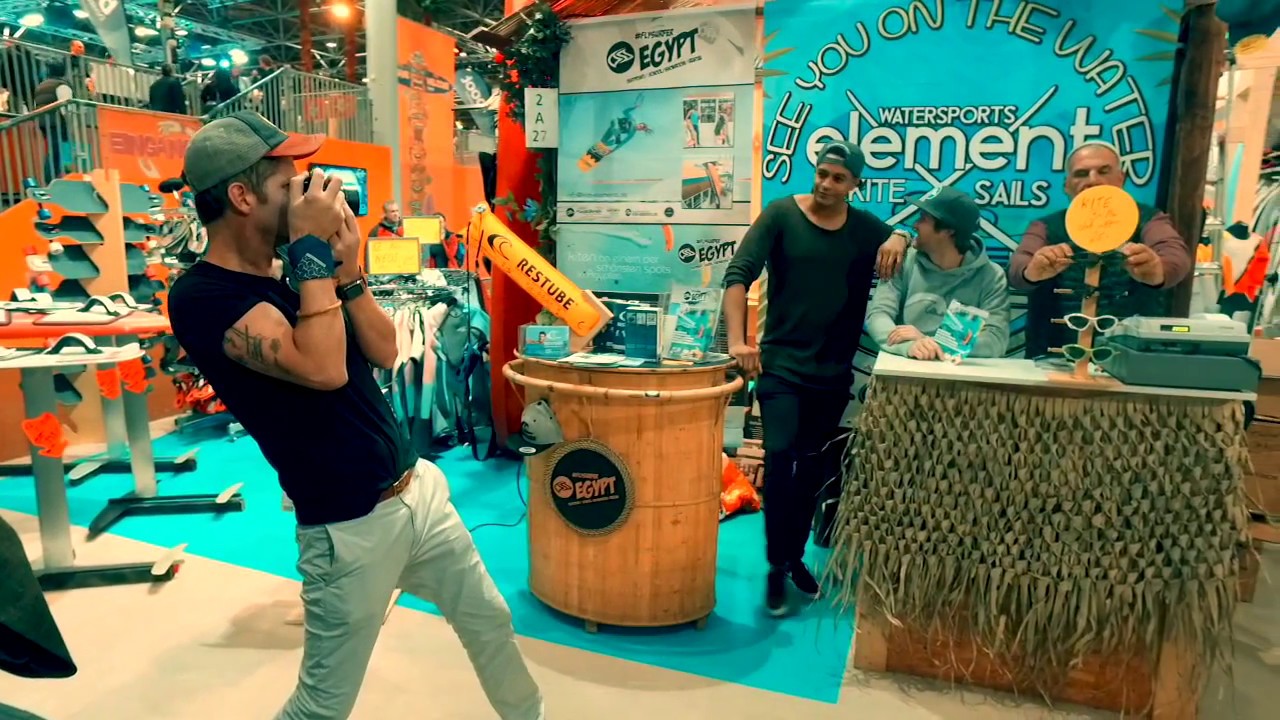 Alexander Lux - BOOT Düsseldorf 2017 - wakeboard vs kiteboard - YouTube