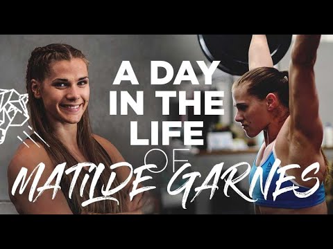 A day in the life of Matilde Garnes - YouTube