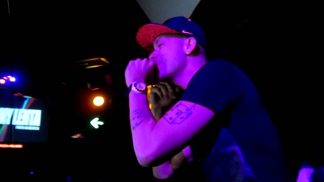 TONY LENTA con TROPICANA 91 7 en MOLIENDO CAFÉ - YouTube