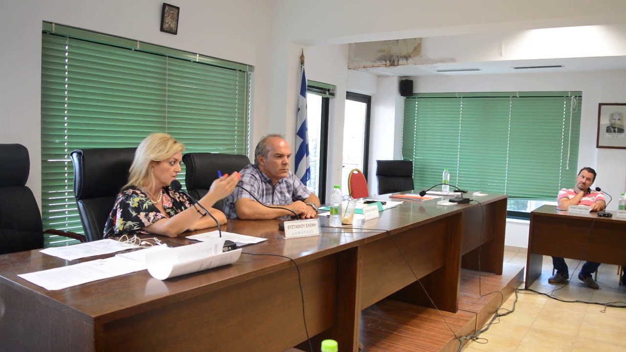 Δήμαρχος Ιστιαίας -Αιδηψού:"Εγώ δε νομιμοποιούμαι να δίνω γήπεδα" - YouTube
