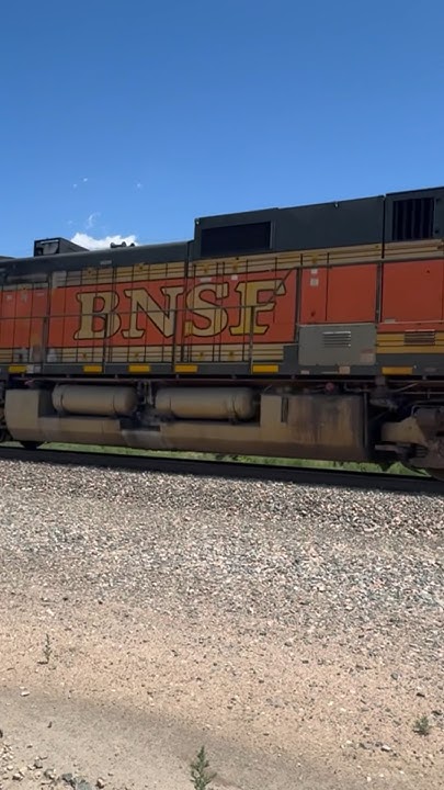 “BNSF H2 C44-9W On UP MNYPU-05M!!! - YouTube