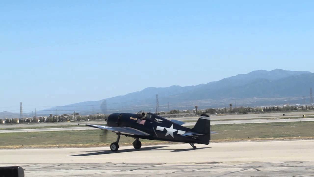 Grumman F6F Hellcat Taxi By Planes Of Fame Airshow 2014 Chino - YouTube