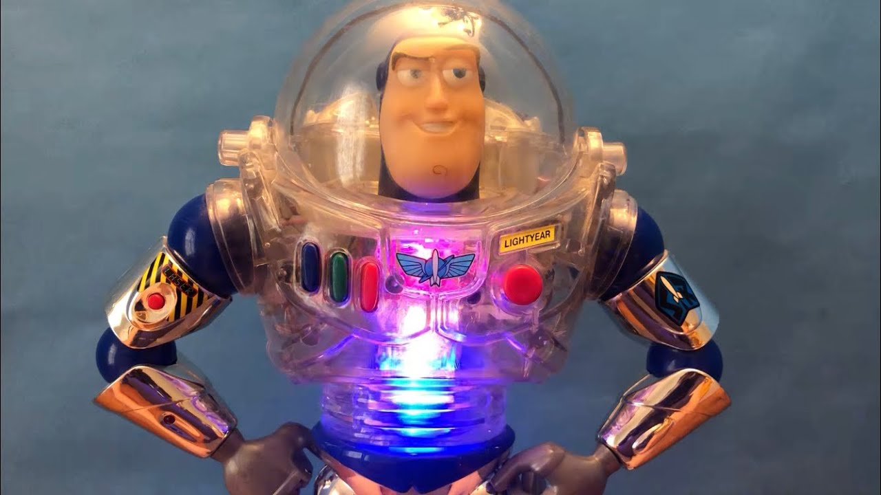 REVIEW: Thinkway Space Rescue Buzz Lightyear (epilepsy warning) - YouTube