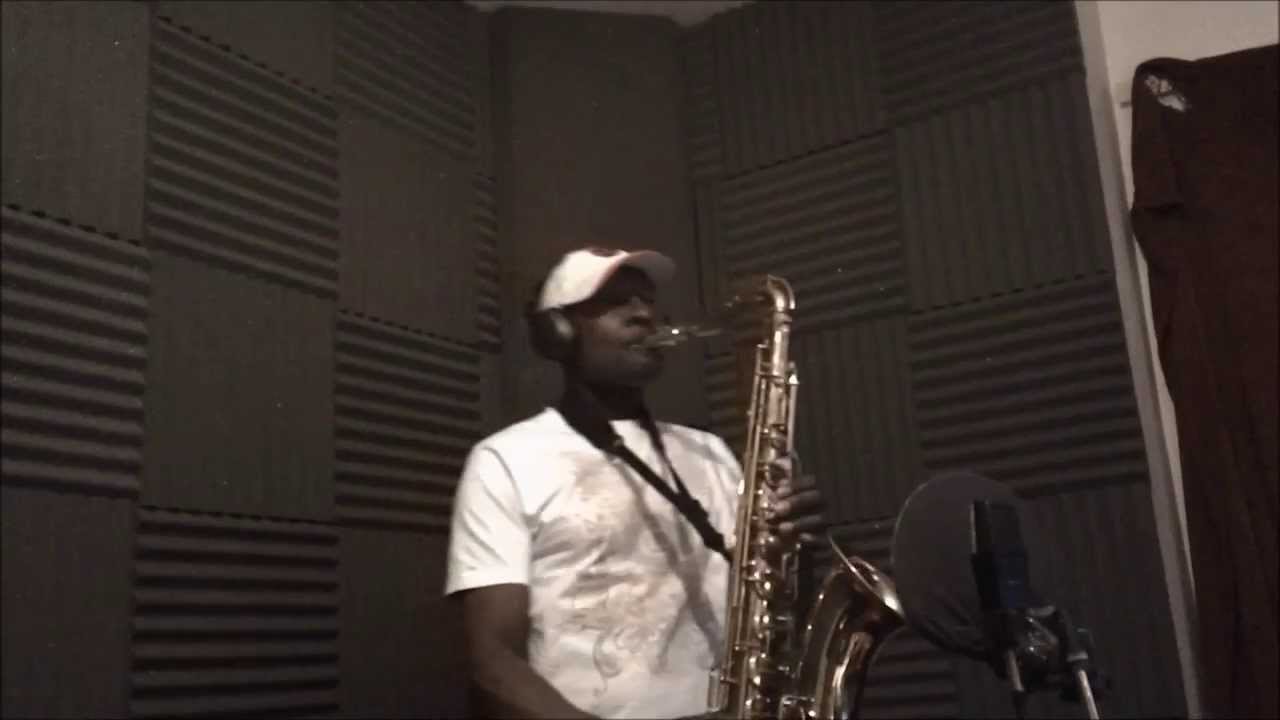 Pharrell - Happy (Alvin Davis -Tenor Sax version) - YouTube
