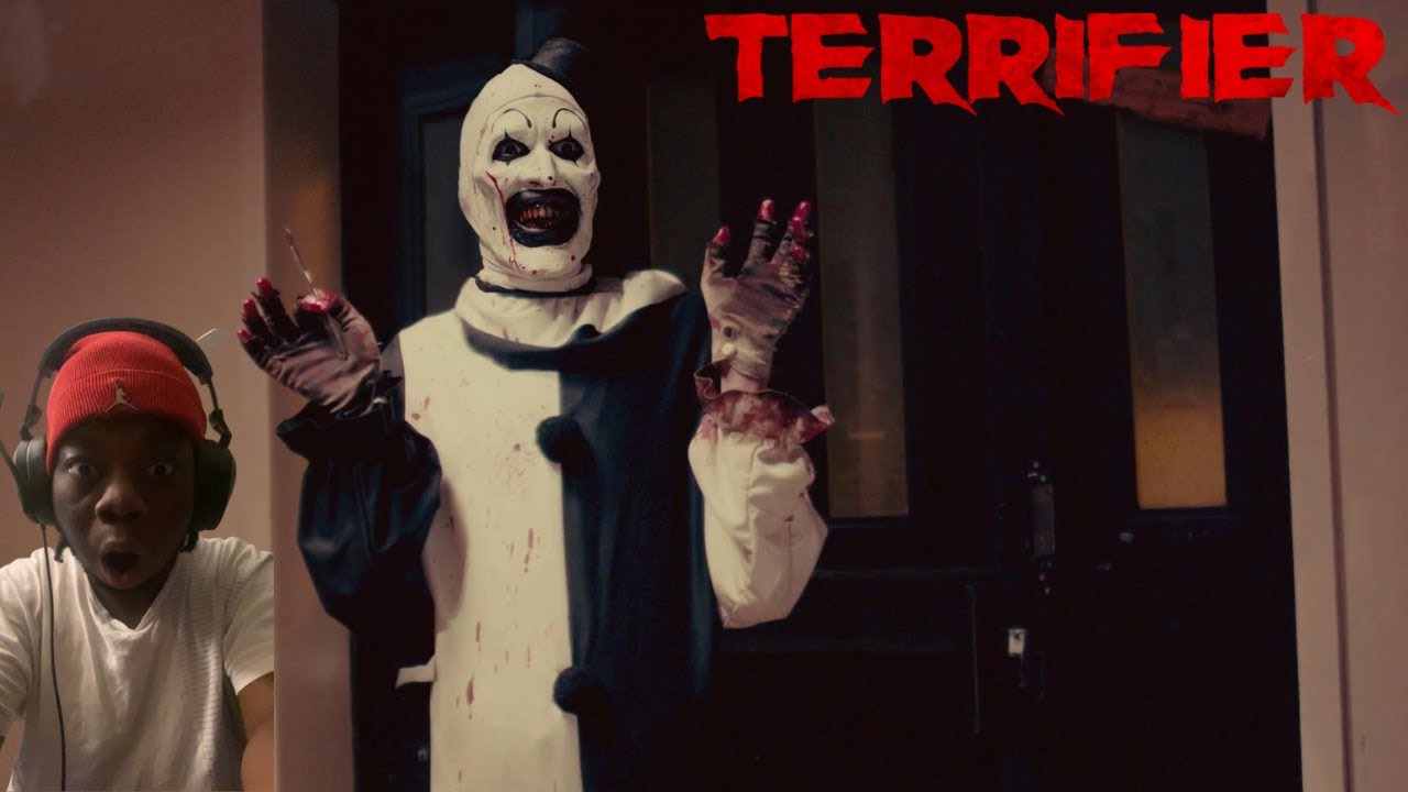 First Time Watching Terrifier (2016) Reaction - YouTube