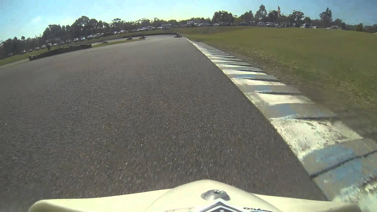 KA TAG~ LAP OF NEWCASTLE KART TRACK - YouTube
