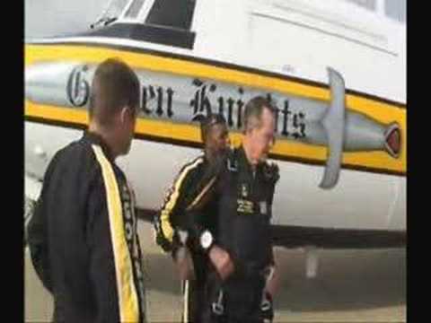 Former President George H.W. Bush Tandem Parachute Jump - YouTube