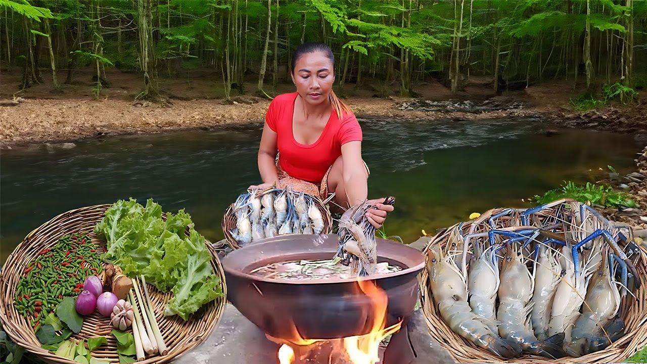 Cooking Lobster soup with recipe forest for food and eating - YouTube