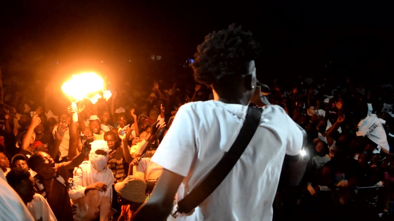 JNR SPRAGGA | ACHIVHARISA DHANZI LIVE AT CHI TOWN COLOUR FESTIVAL | DEC ...
