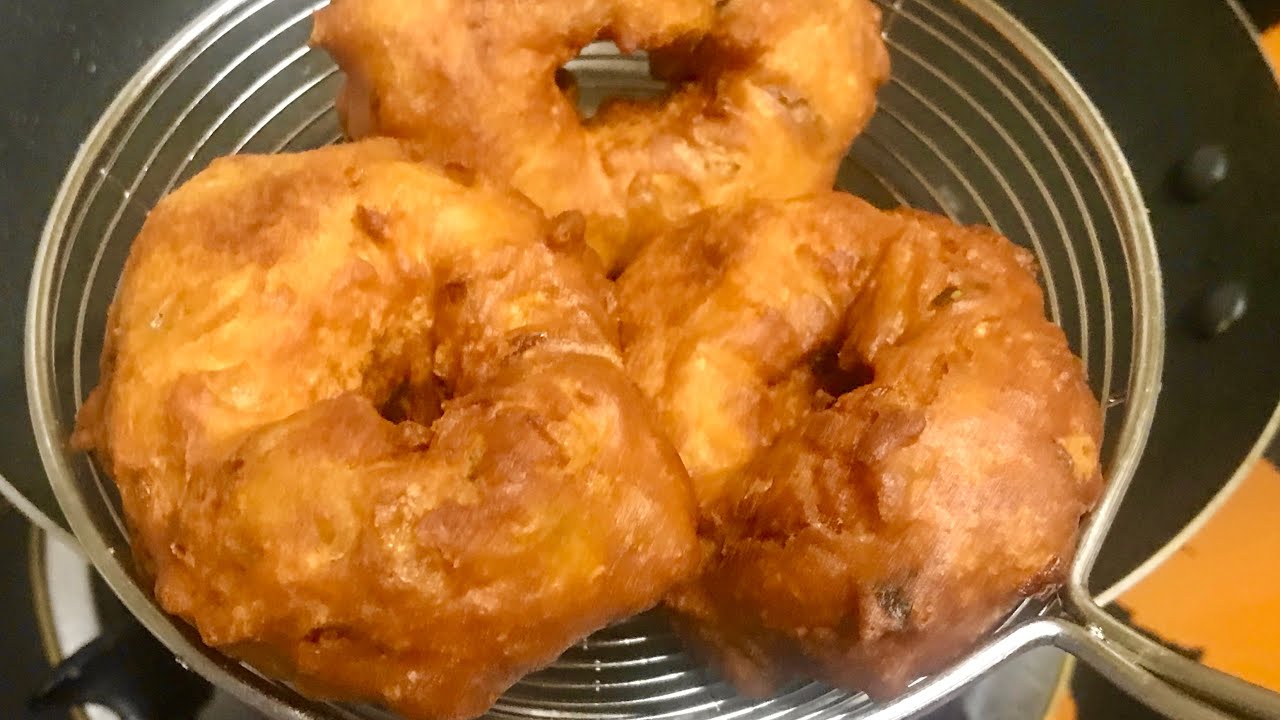 ചായക്കടയിലെ അതേ രുചിയിൽ തയ്യാറാക്കാം- easy evening Snacks- സവാള വട ...