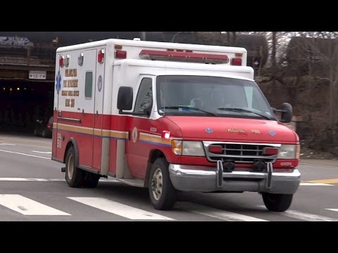 PFD Medic 31 Responding - YouTube