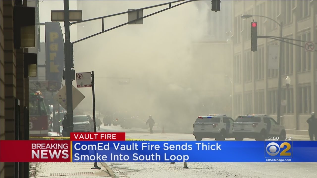 ComEd Vault Fire Sends Smoke Billowing Downtown - YouTube