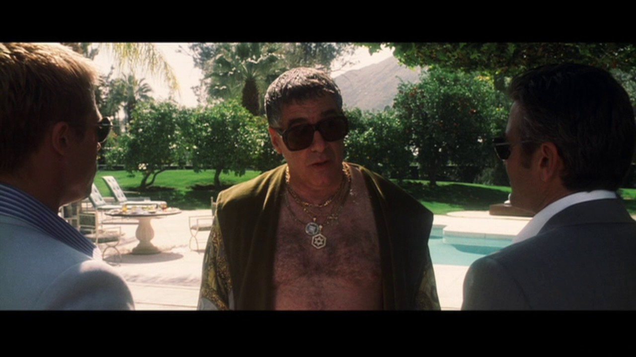 Ocean's Eleven (2001): Convincing Reuben - YouTube