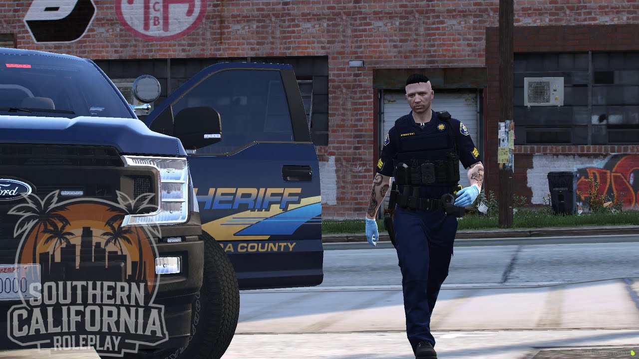 Hunting a Cop Killer | Southern California Roleplay | FiveM - YouTube