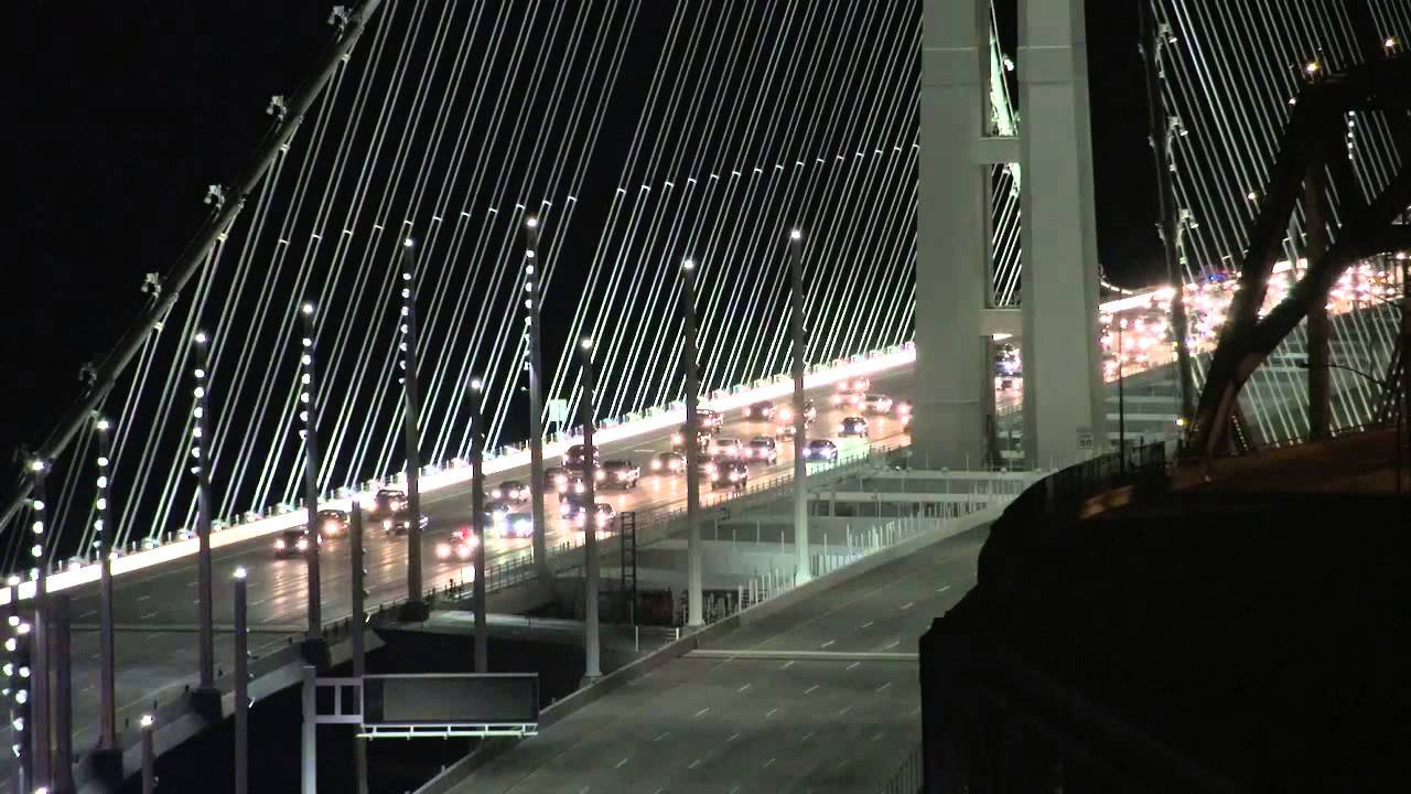 First Public Crossing of the New Bay Bridge - YouTube
