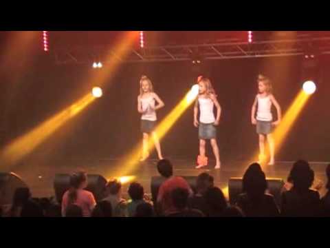 Mini-Playbackshow 2011 - Shakira 1