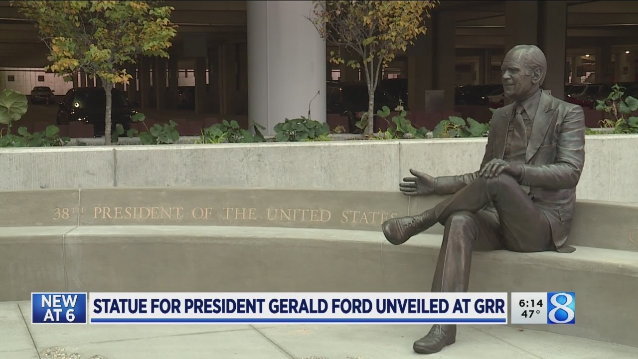 Statue of President Gerald Ford unveiled at airport - YouTube