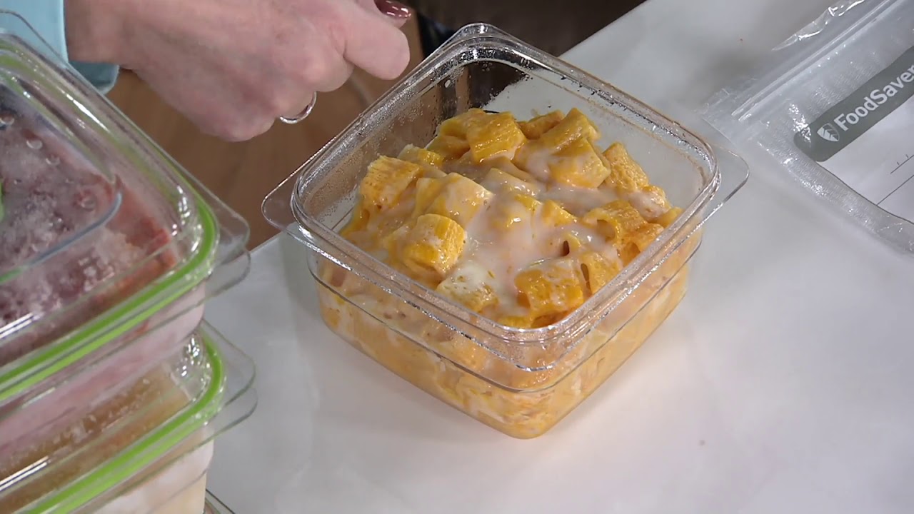 FoodSaver FreshSaver with Fresh Containers & Zipper Bags on QVC - YouTube