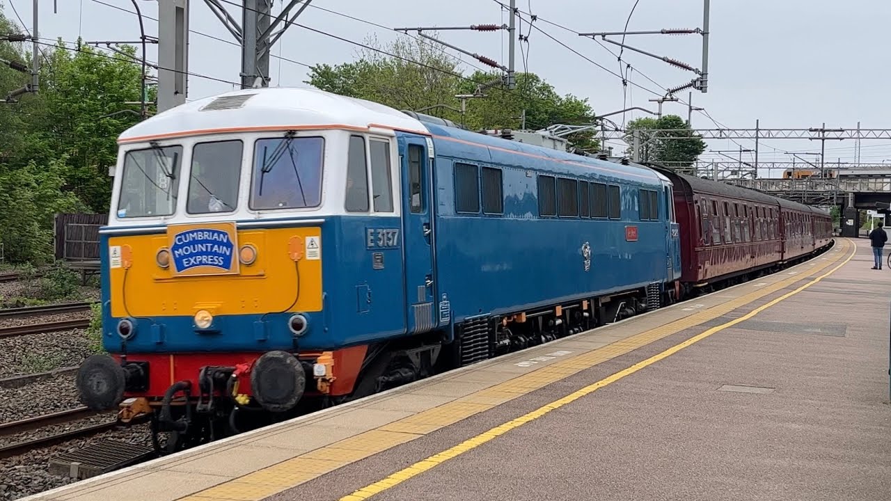 WCR Class 86 259 with 1Z86 to Appleby - YouTube