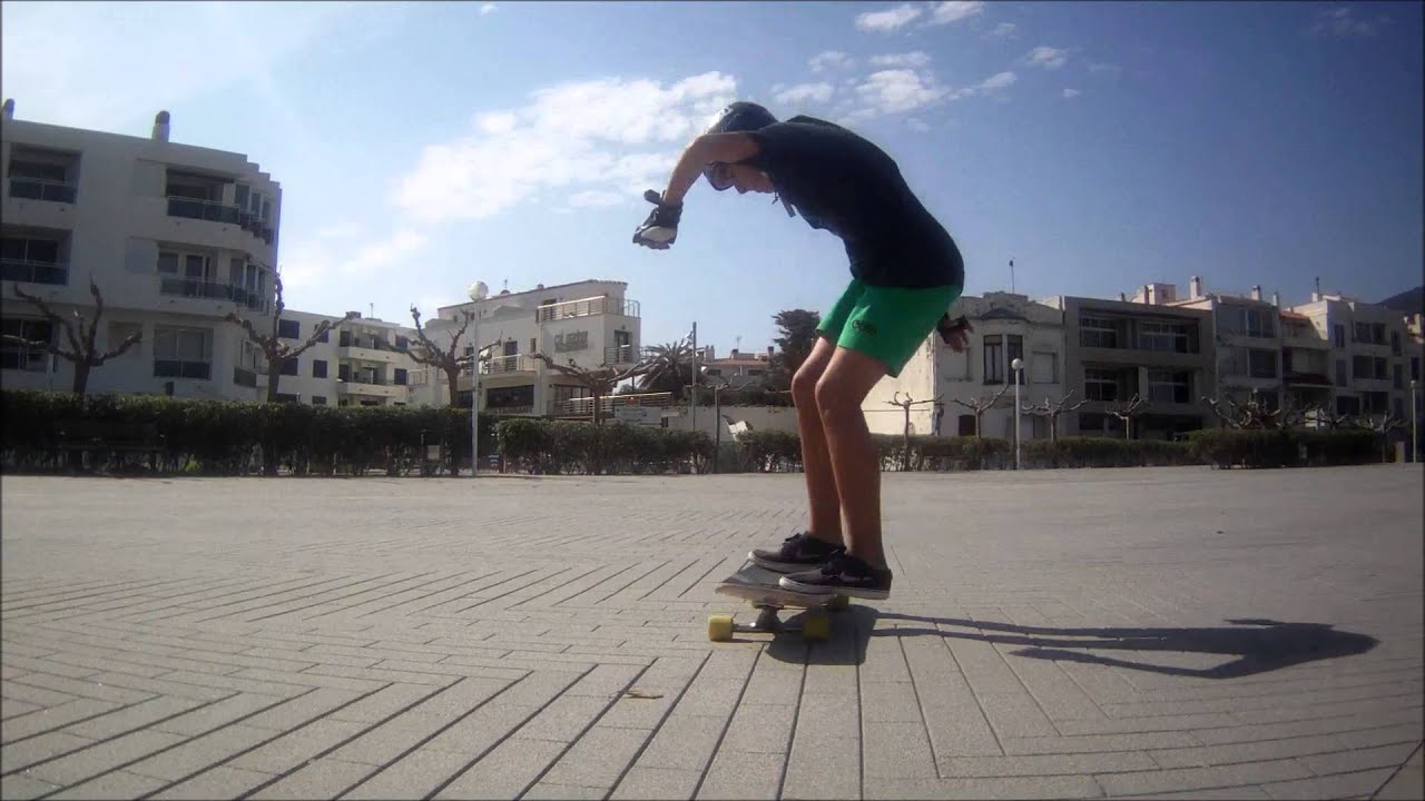 LONGBOARD IN PORT DE LA SELVA - YouTube