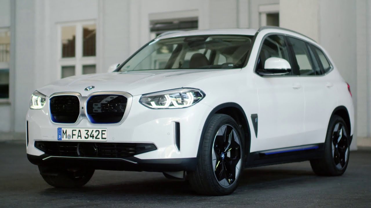 The first-ever BMW iX3 Exterior Design - YouTube