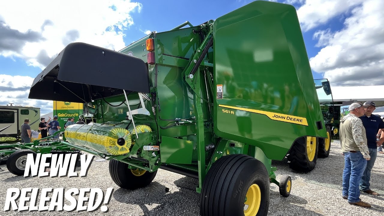 John Deere NEWLY RELEASED 1 Series Round Baler — Packed with Technology ...