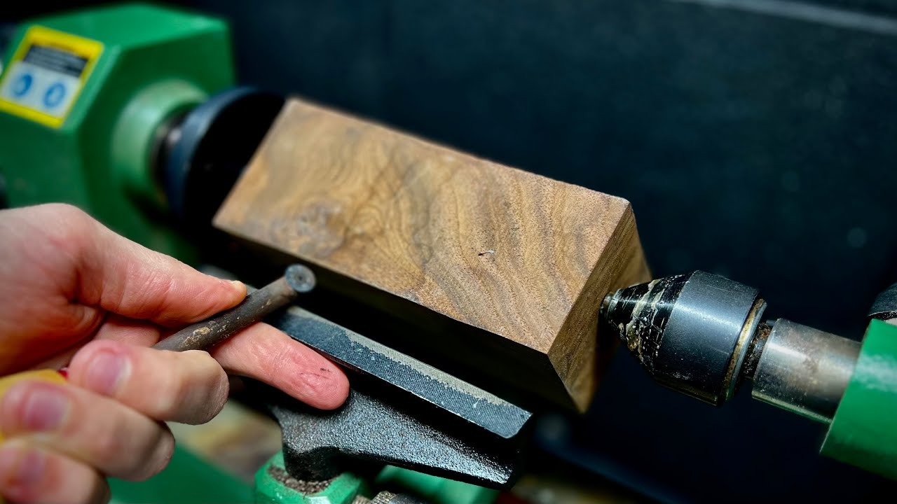 Woodturning - Making a Beautiful Fountain Pen from Black Walnut - YouTube