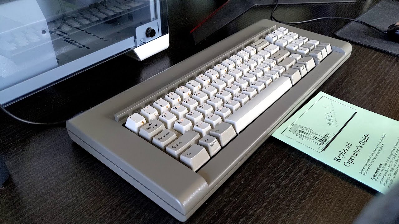 New F77 Model F Keyboard Typing Test - YouTube