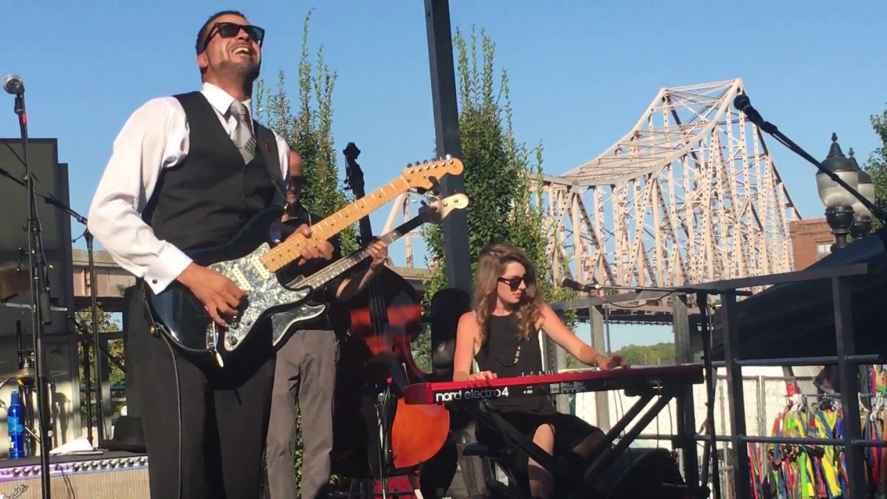 Torrey Casey & the Southside Hustle at Big Muddy Blues Festival 2017 ...