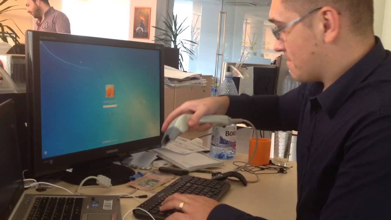 Login Windows with barcode scanner - YouTube