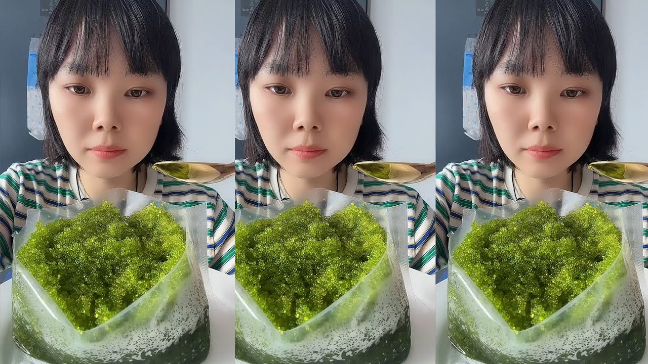 LiLy / ASMR *BEST CRUNCHY EATING SOUNDS (Tobiko Eggs + Shrimp) NO ...