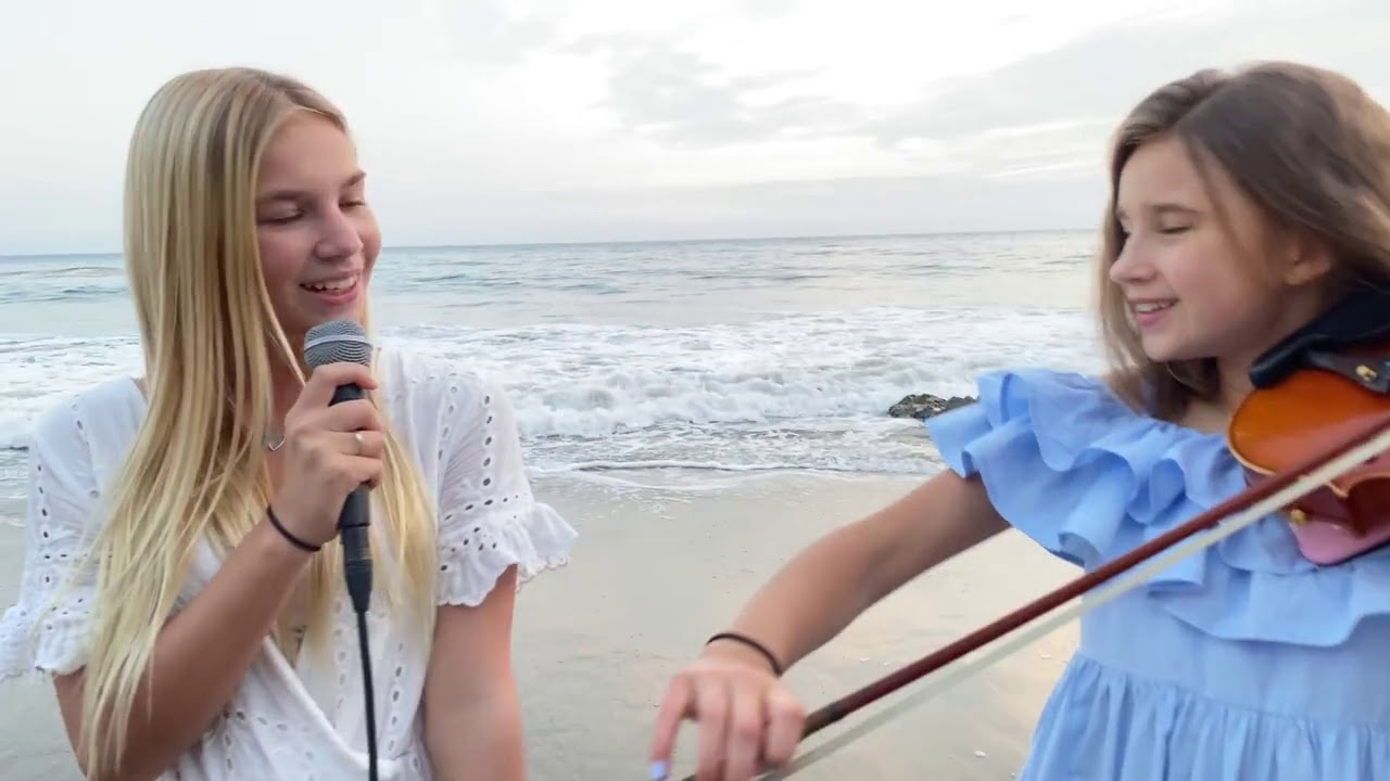 Barvina and Karolina Protsenko - Señorita - YouTube