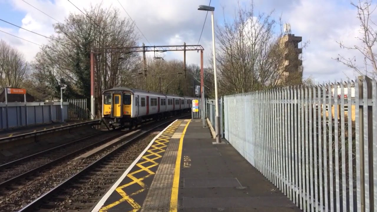 London Overground Class 317 passes through Bruce Grove - YouTube