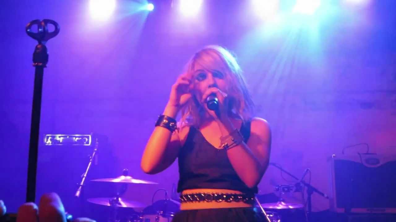 Little Boots - Headphones - Live in London @ Xoyo 5/4/12 - YouTube