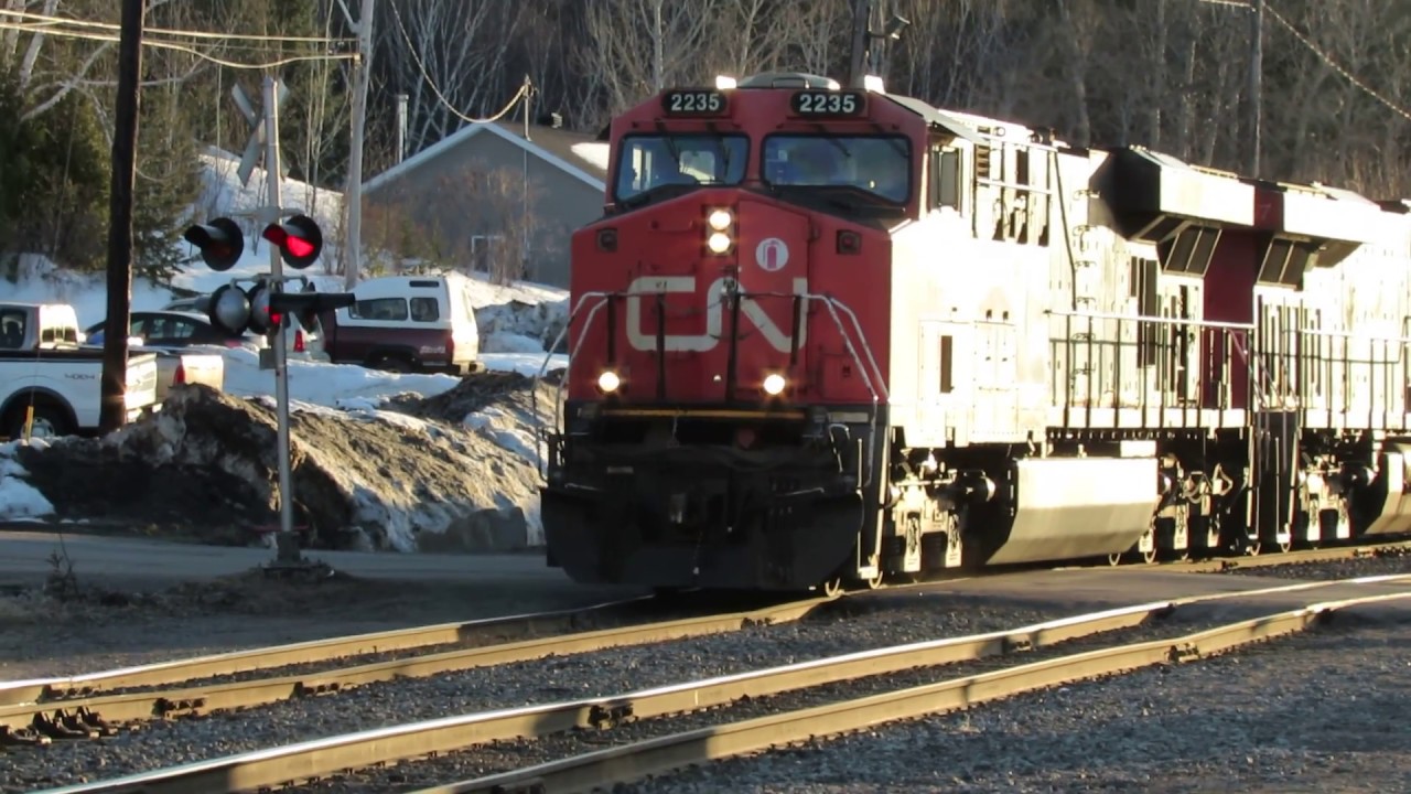 CN 588 CN 2235 + CN 2267 + CN 8951 + CN 2534 Chambord 23 4 2018 - YouTube