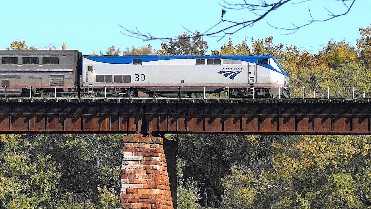 Amtrak, CSX, & MARC Trains Crossing The Monocacy River 🐿 - YouTube