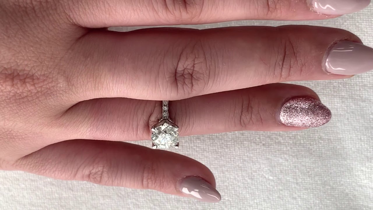 IE7530 on hand.avi - YouTube