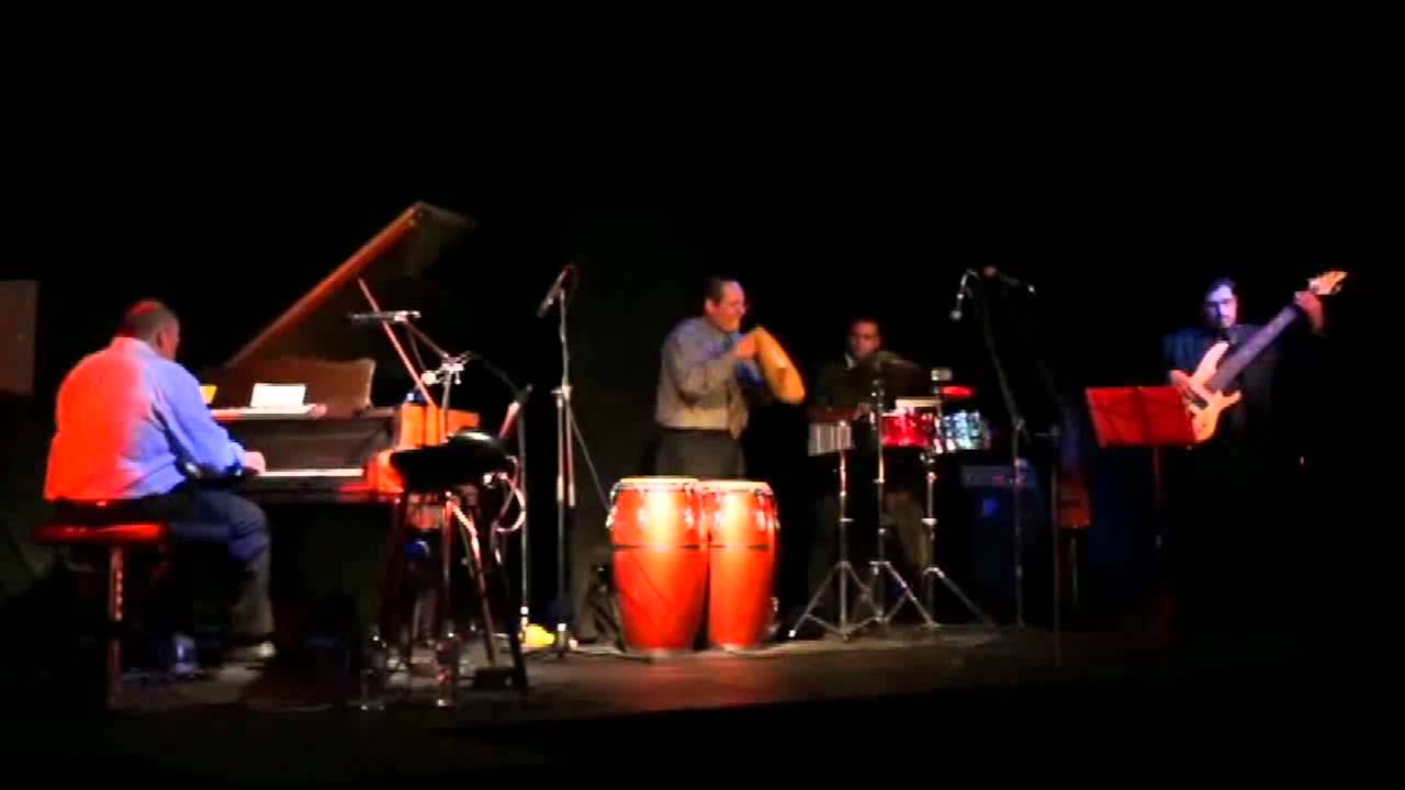 Doug Robinson and Media Noche - YouTube