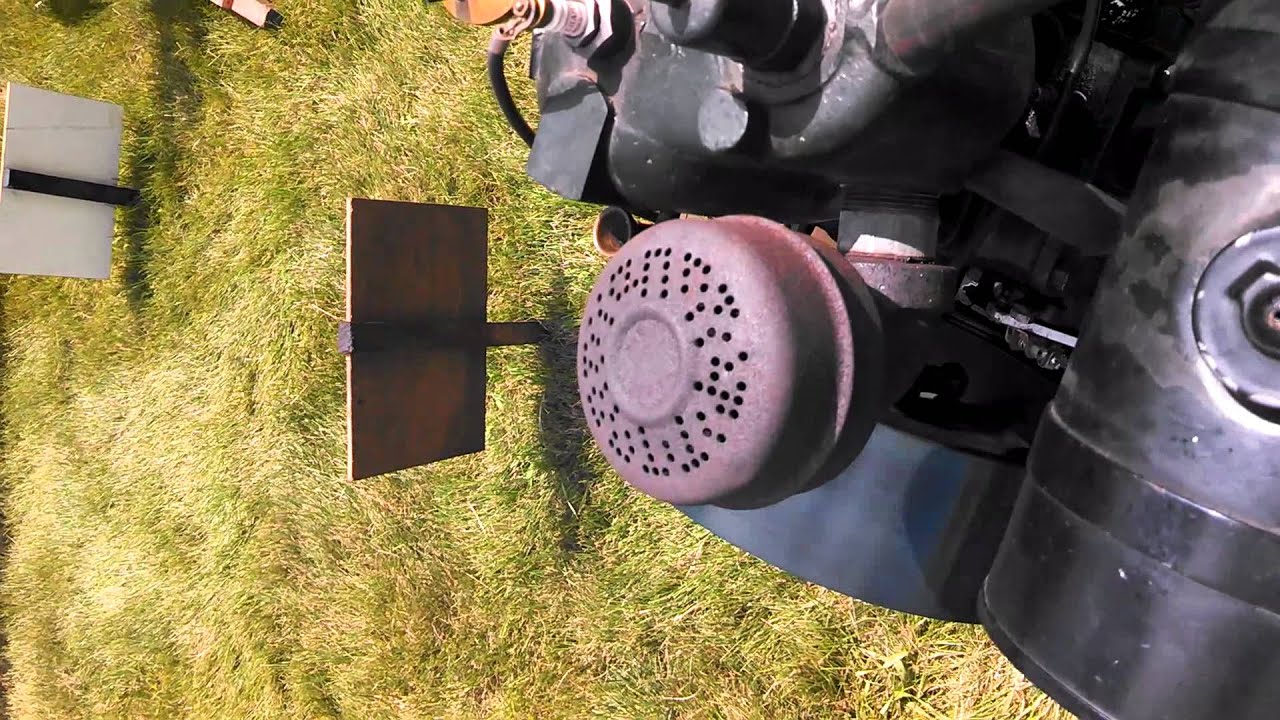 Cushman 4 HP Light Weight Binder Gas Engine - YouTube