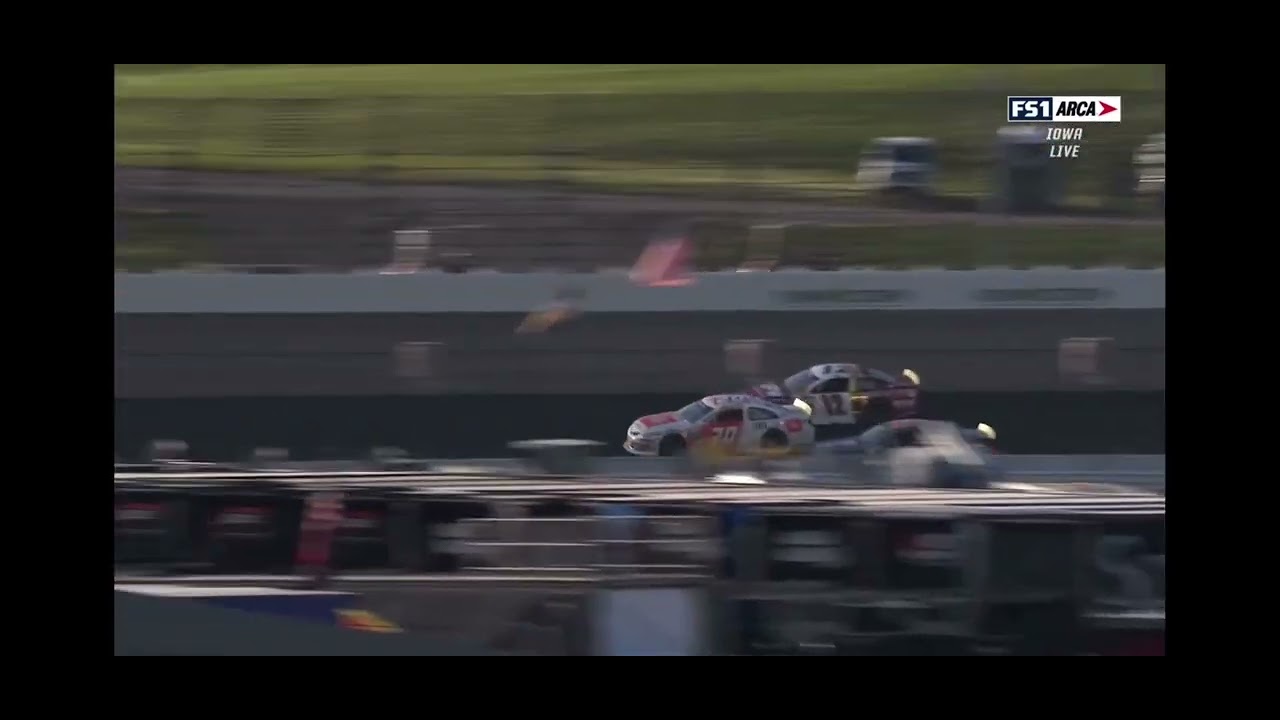 Ryan Roulette Crash ARCA Menards Series Atlas 150 Iowa - YouTube