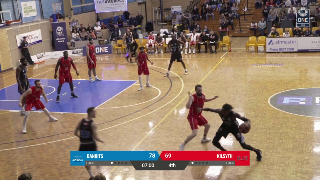 Torren Jones Posts 17 points & 18 rebounds vs. Kilsyth - YouTube