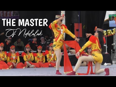 Jangankan penonton, penari lain pun ikut menikmati  | Ndolalak Putri Dewi Arum Banjarnegara