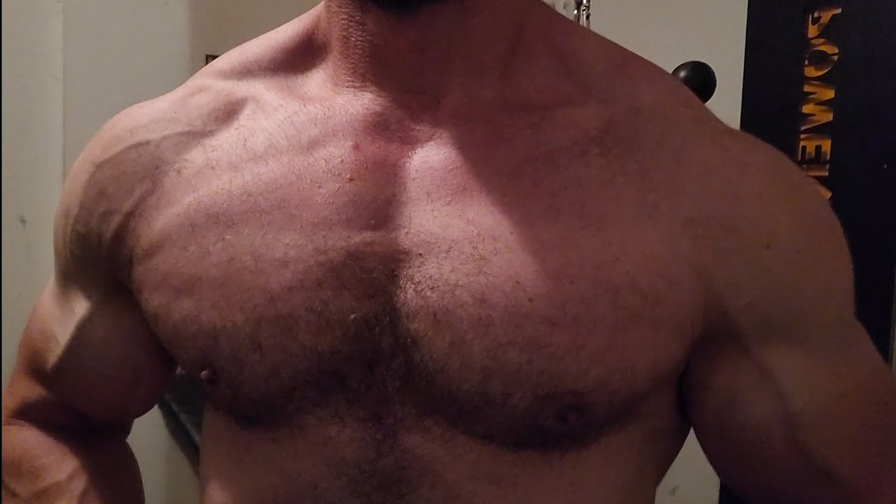 Chest flexing - YouTube