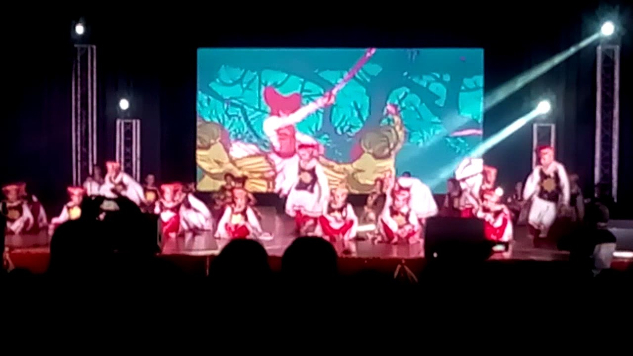 AWESOME VEER RAS dance by kids....must watch dance😍!! || by The Essence ...