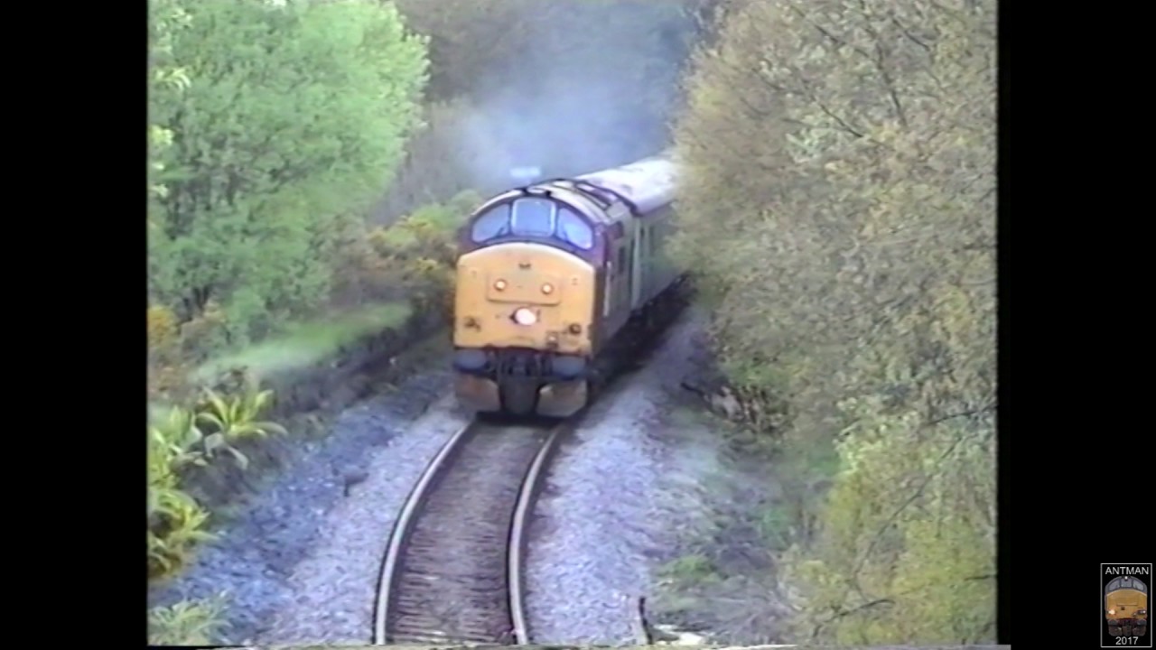 "Class 37 Thrashing Though The West Highland in May 2002" - YouTube