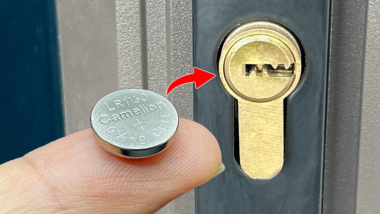 🔑 Unlocking Doors with a Button Cell Battery! Genius DIY Idea by ...