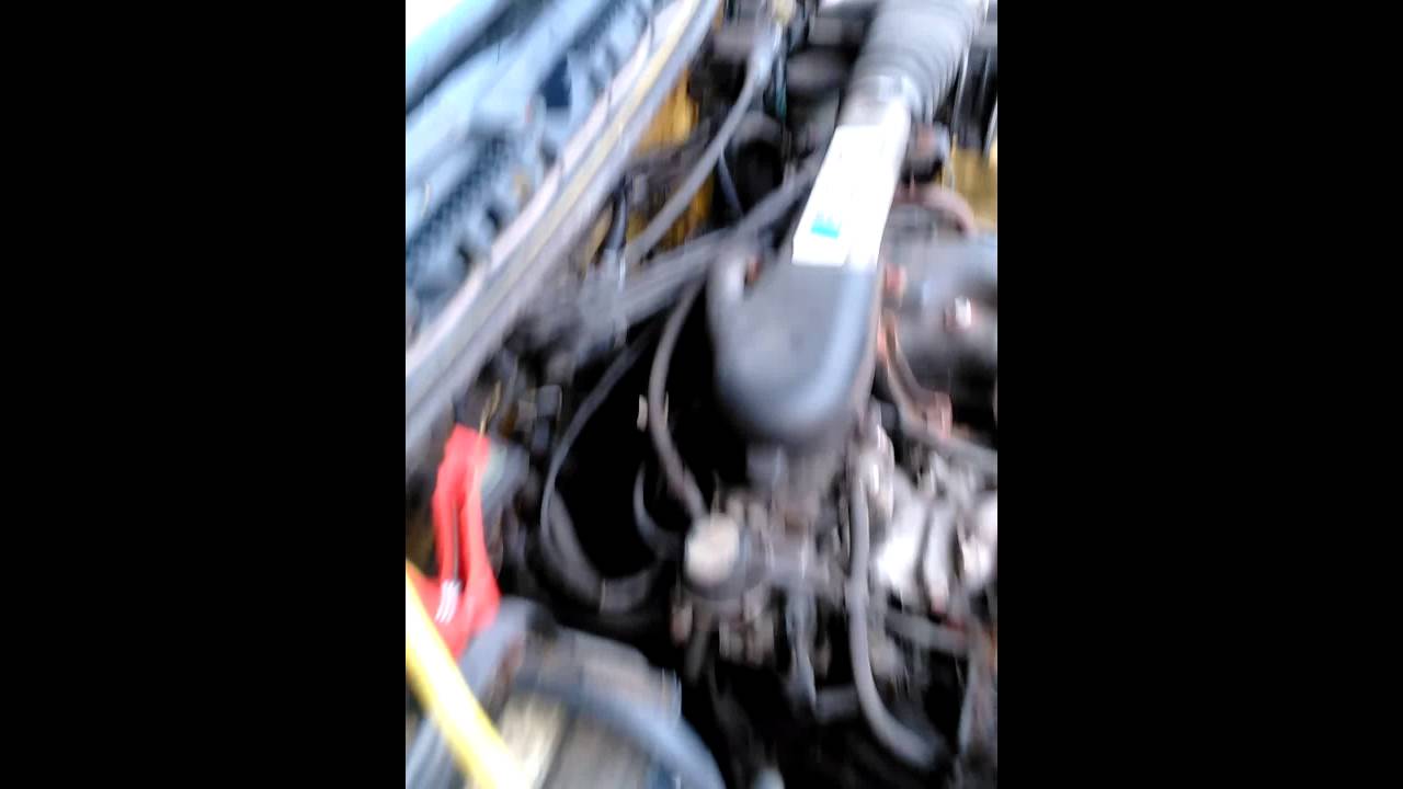 1991 GMC tracker engine running - YouTube