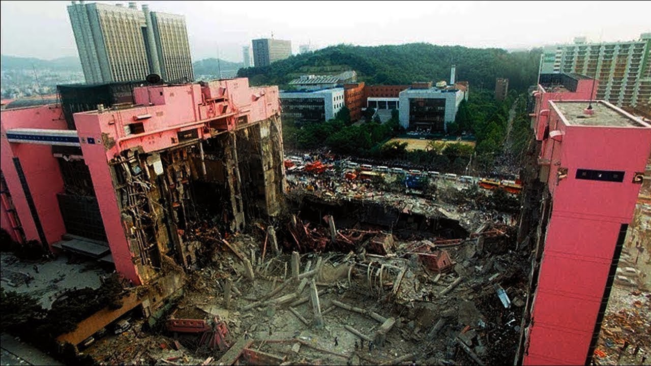 The Biggest “My Bad” in Engineering History - YouTube